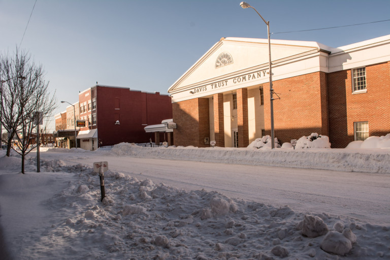 Blizzard 2016: Images of Elkins in the Snow – Elkinite