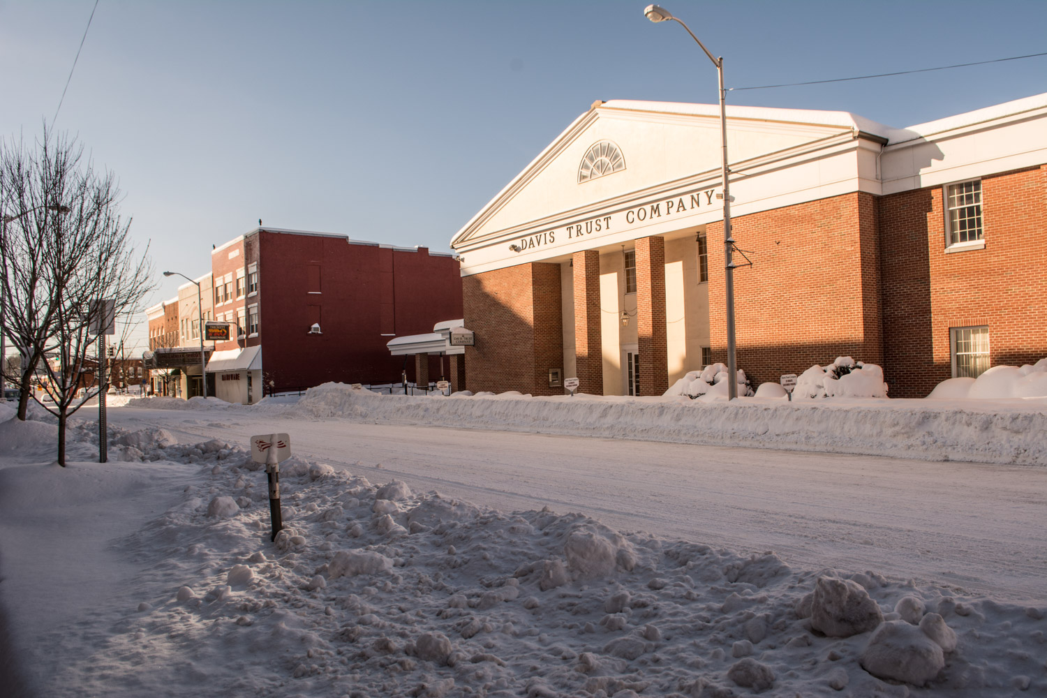 Blizzard 2016: Images of Elkins in the Snow – Elkinite
